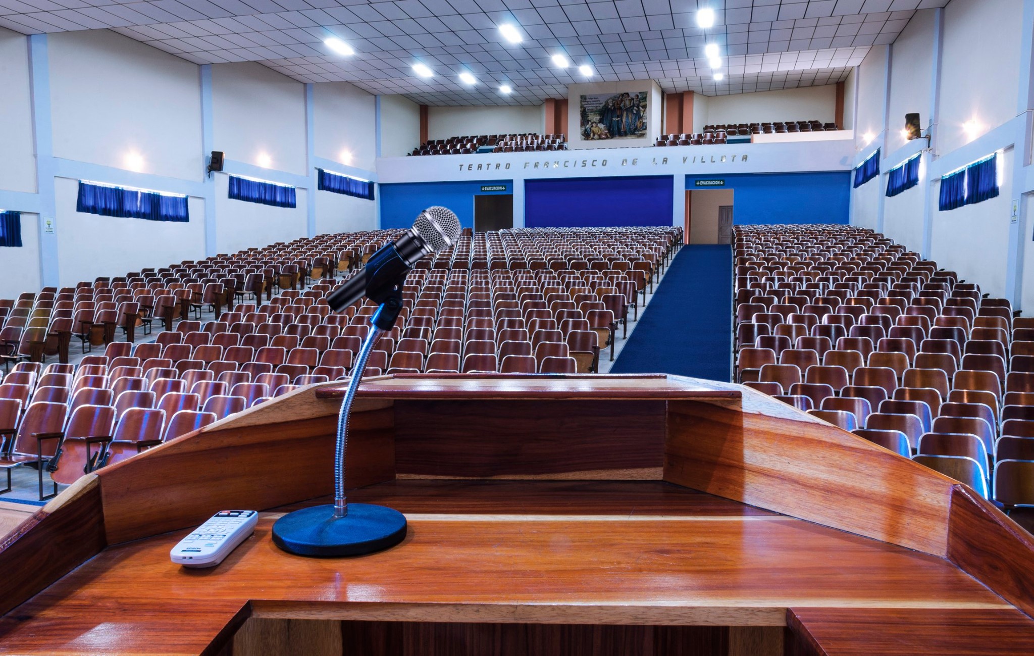 Teatro - Colegio San Felipe Neri